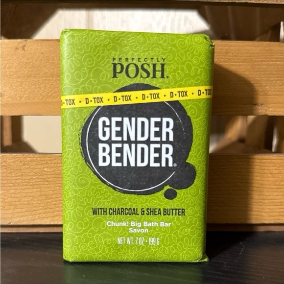 Perfectly Posh | Other | Perfectly Posh Gender Bender Charcoal Soap ...